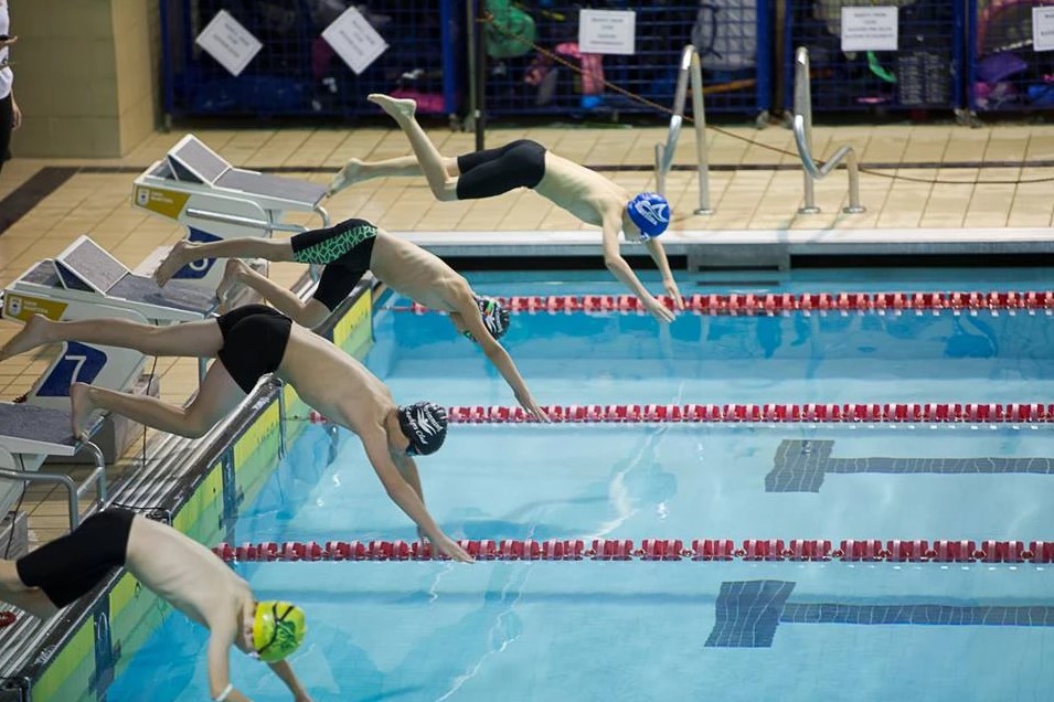 Swimming Rockers Club Winnipeg - children's swim school